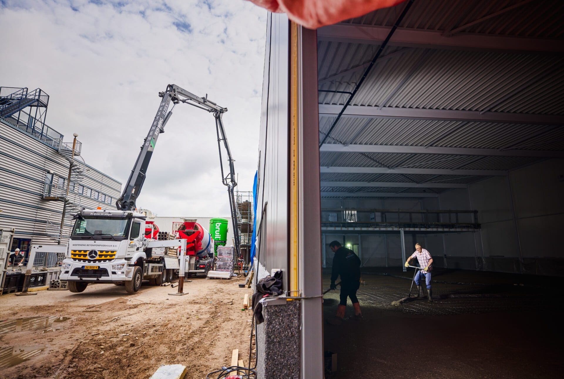 Lomans bouwt nieuwe Prefabhal | Lomans